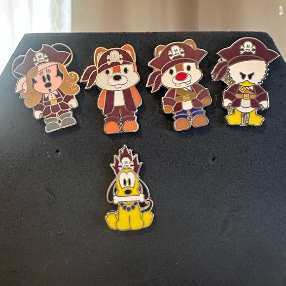 Disney | Accessories | Final Priceshanghai Disneyland Exclusive Pirates ...